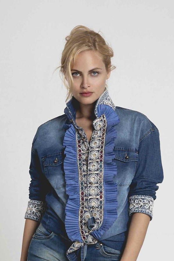 Dsm.82 Denim shirt with embroideries and cotton ruffles – Dassios